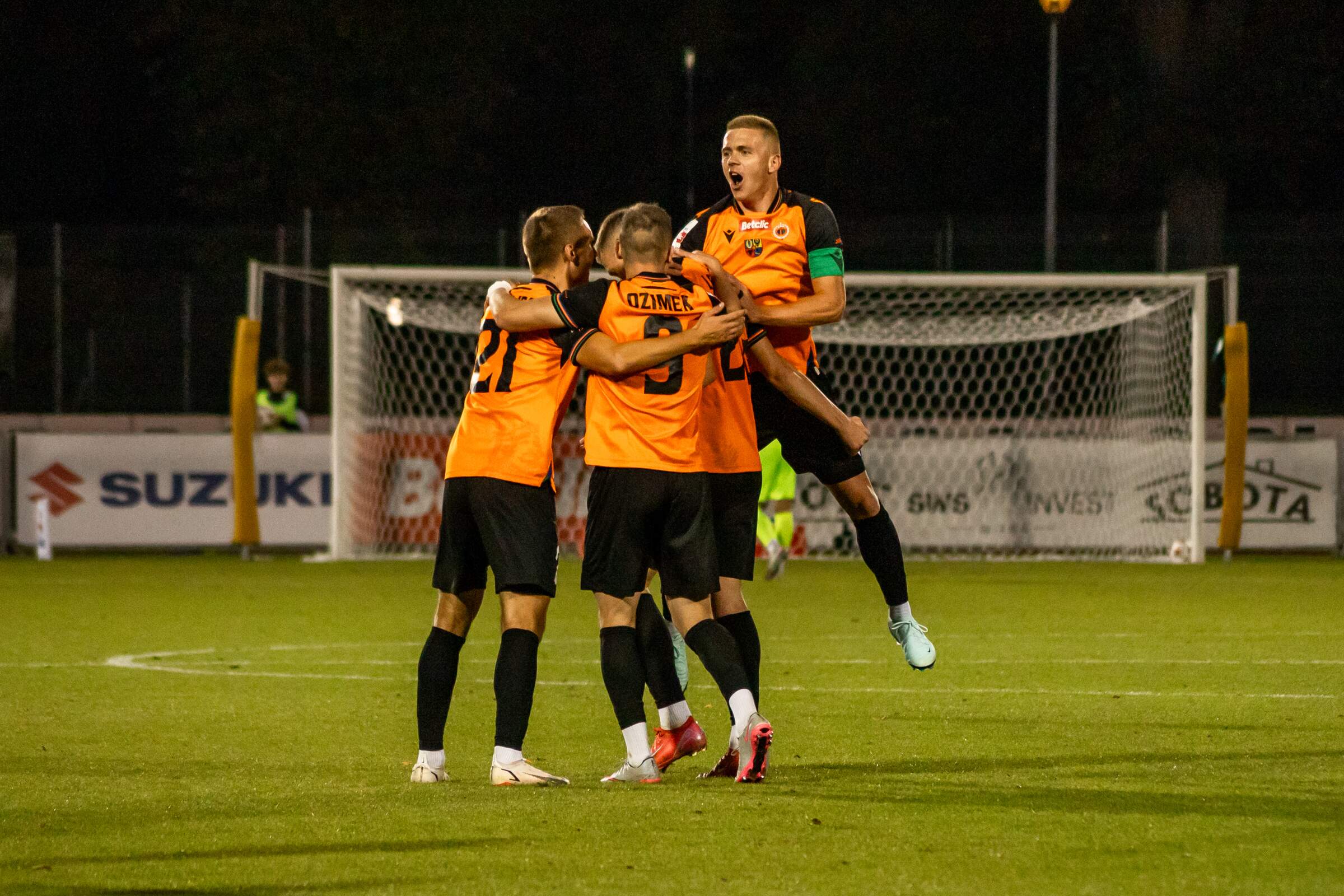 Klub / Chrobry Głogów S.A. Strona oficjalna